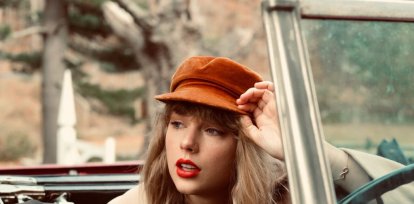 Swift publica nueva versión de “Christmas Tree Farm»