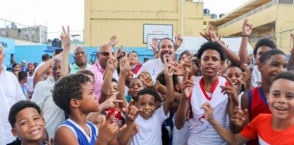 INEFI entrega cancha remozada en Centro Educativo