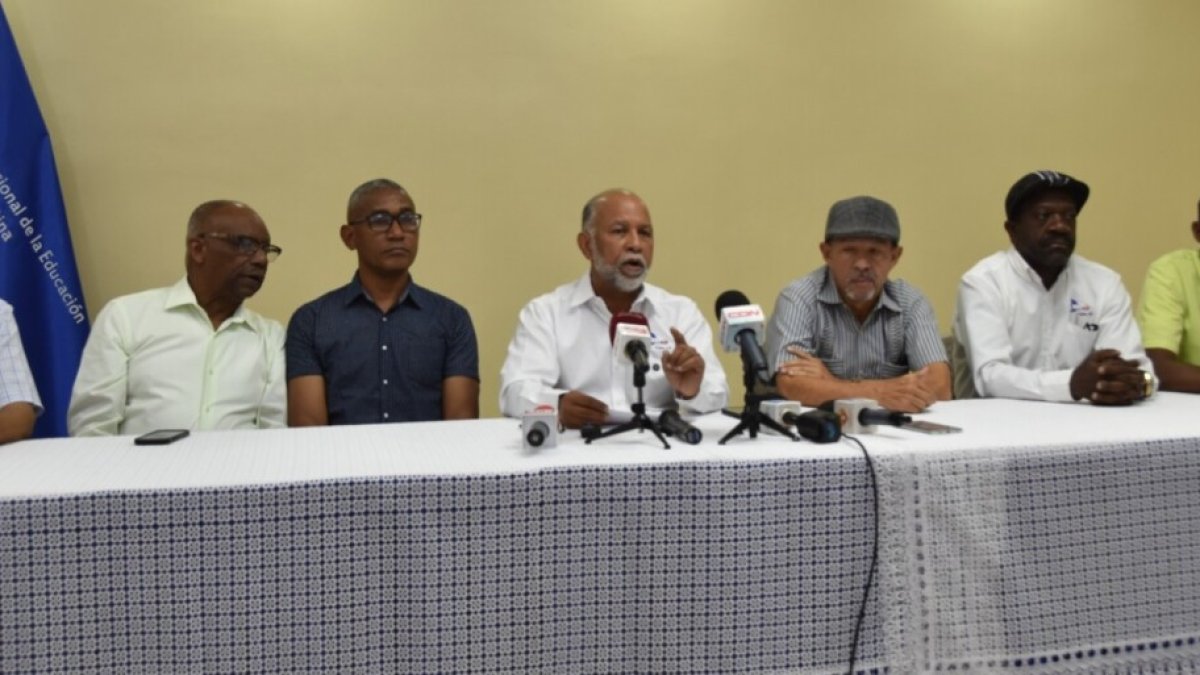 Educación deja sin efecto embargo ADP