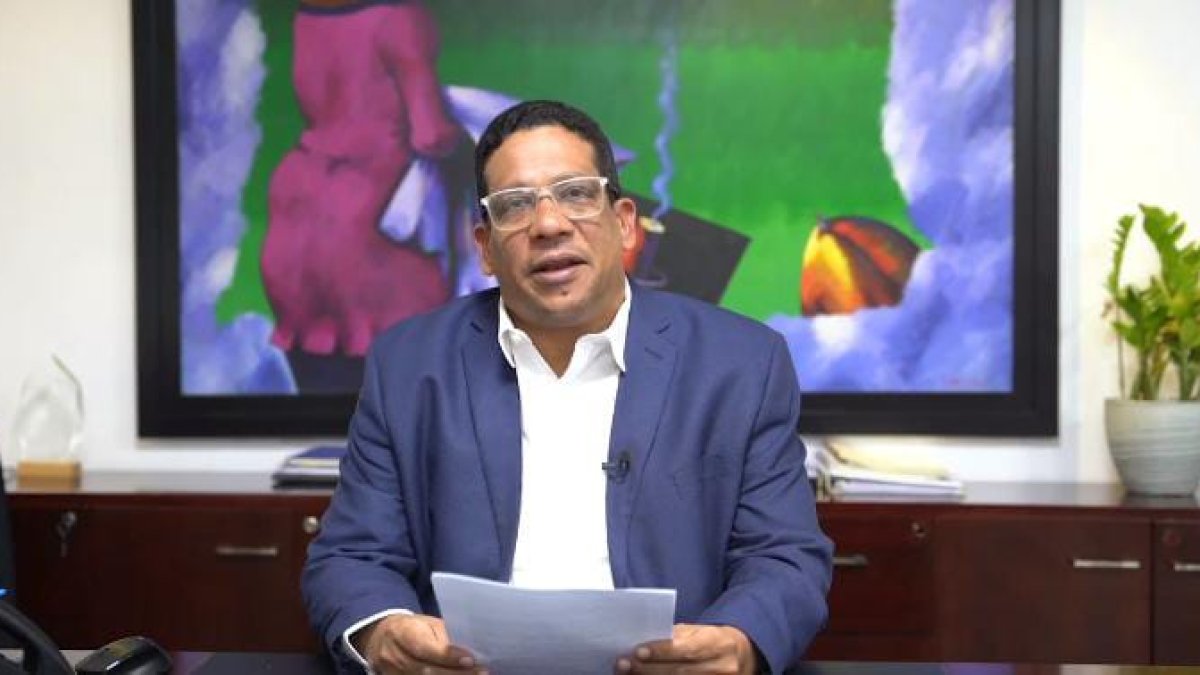 Carlos Pimentel deja DGAPP tras críticas, pero sigue en Contrataciones ...