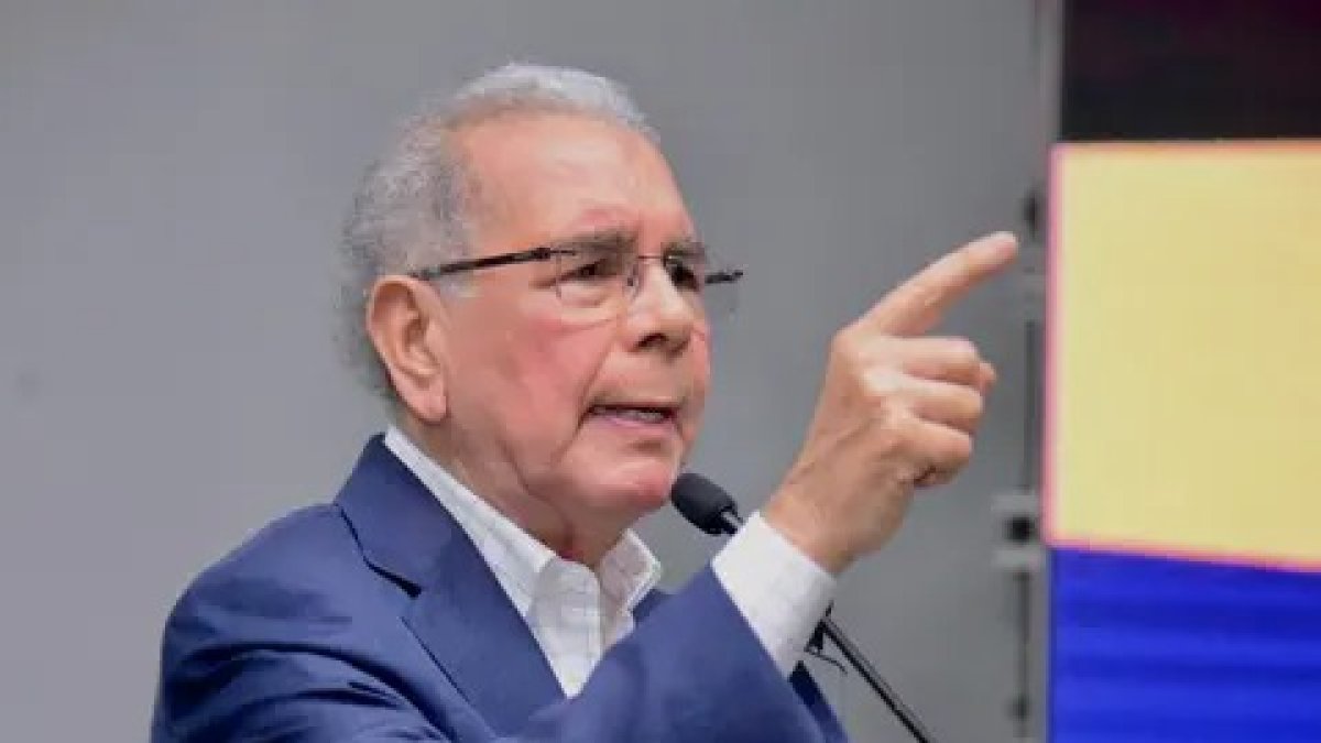 Solicitarán a Danilo siga al frente del PLD