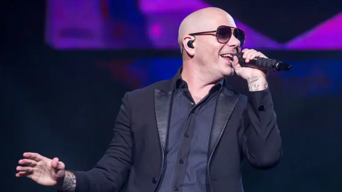 Pitbull lanza ‘2 The Moon’ con Ne-Yo y Afrojack