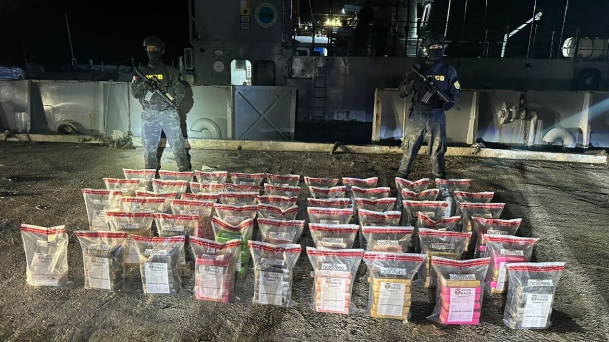 Ocupan 371 paquetes cocaína en 2 operativos en SPM y Caucedo