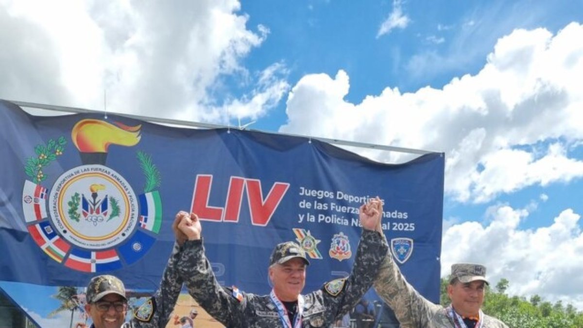 Policía gana oro en tiro de fusil en Juegos Deportivos Militares