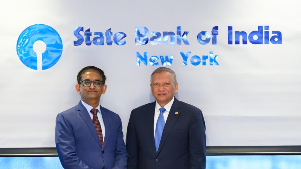 Leonardo Aguilera realiza visita al State Bank of India en Nueva York ...
