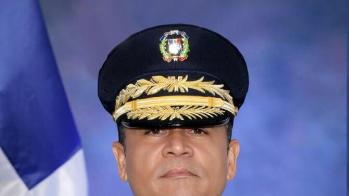 Abinader designa a Andrés Modesto Cruz Cruz como director general de la ...