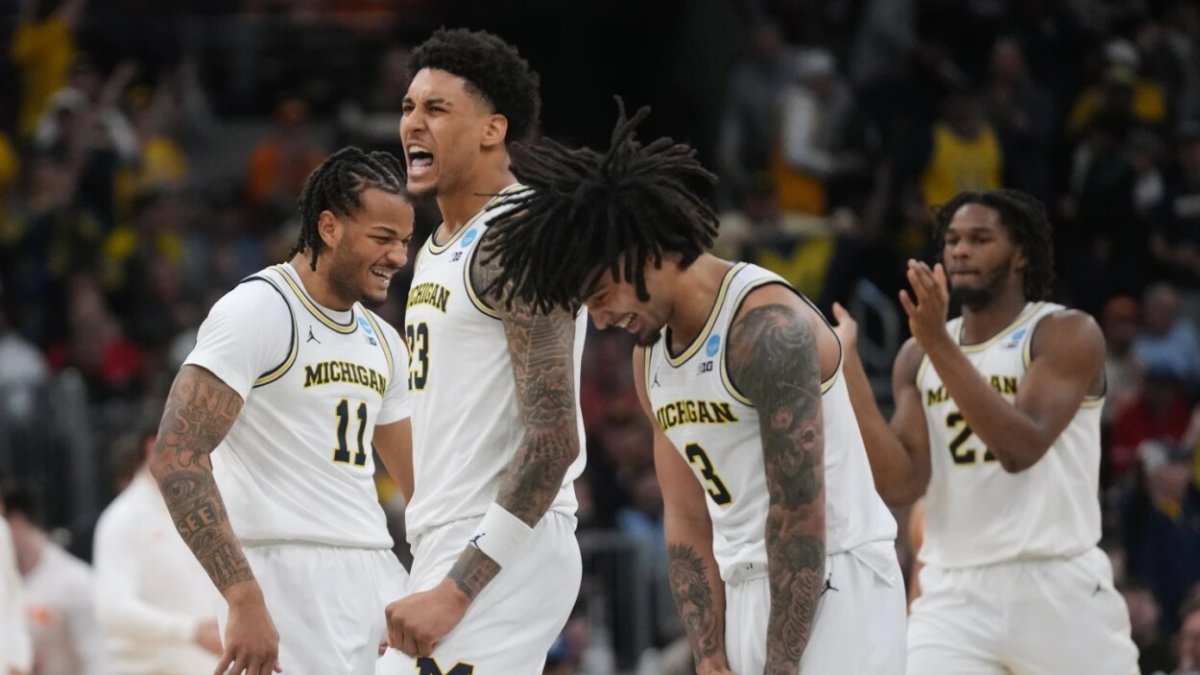Yaxel Lendeborg continúa en ruta impecable y conduce a Michigan al ...