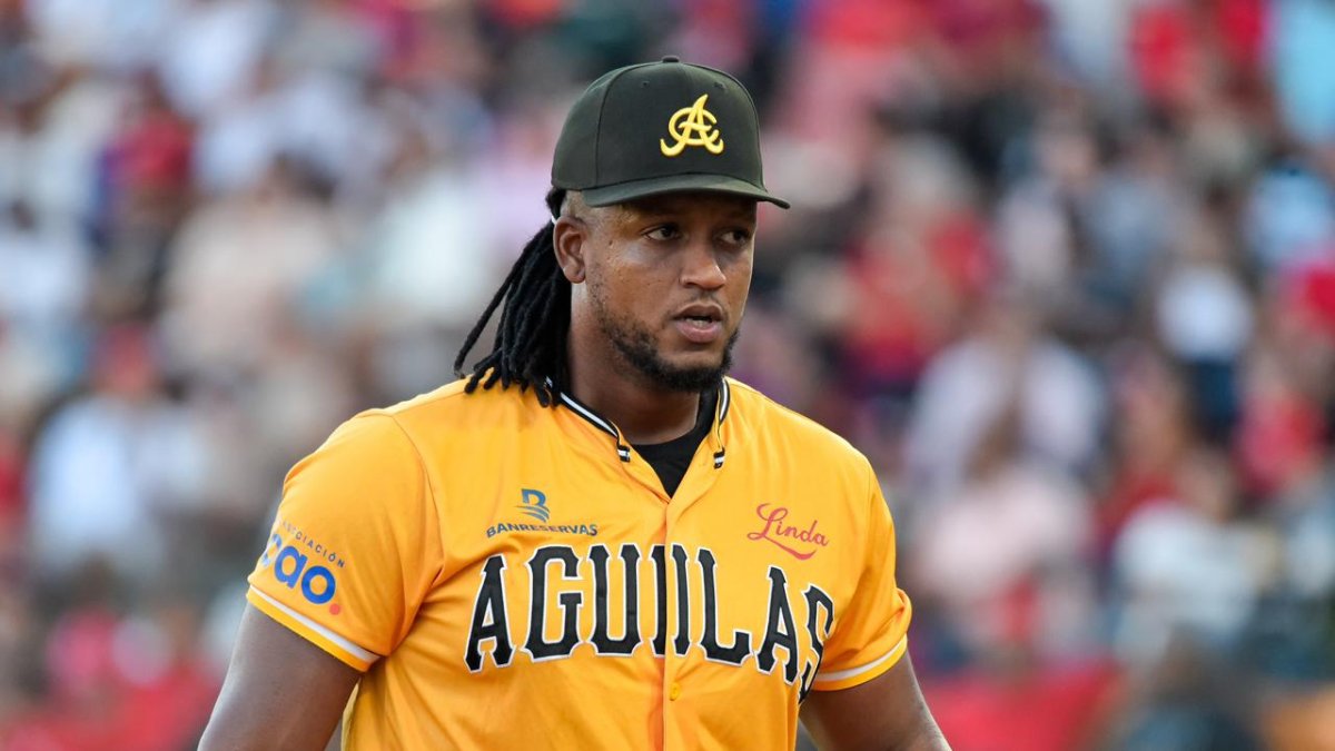 De la Cruz con dominio absoluto conduce a las Águilas sobre Leones