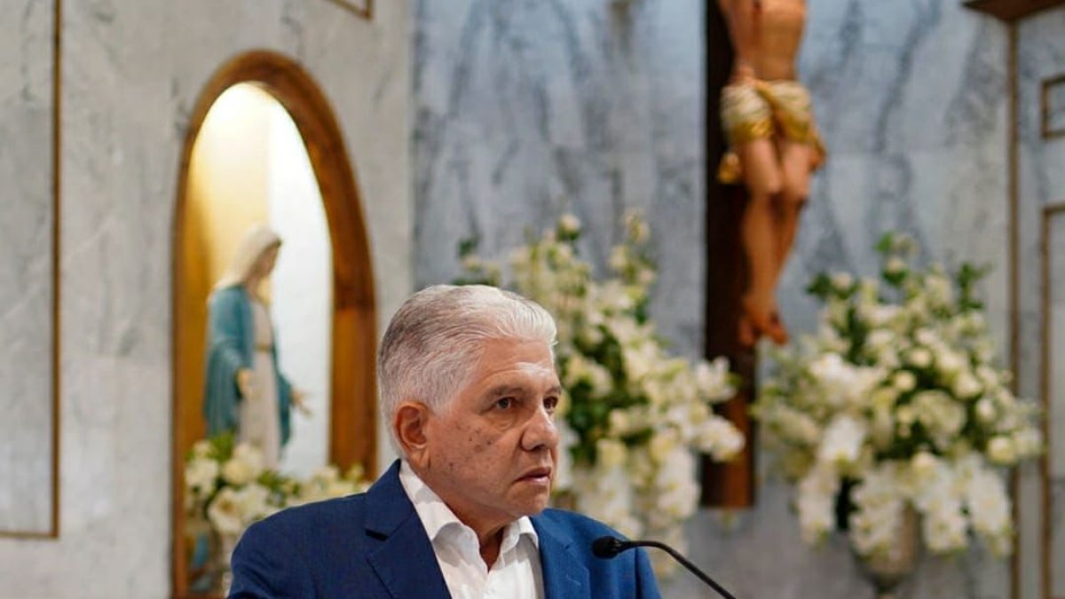 Eduardo Estrella reafirma valores del Partido Dominicanos por el Cambio