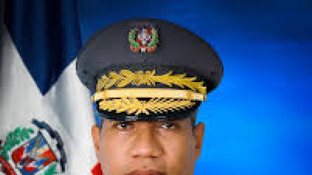 Tribunal ordena reintegrar general Paul Cordero a la Policía Nacional