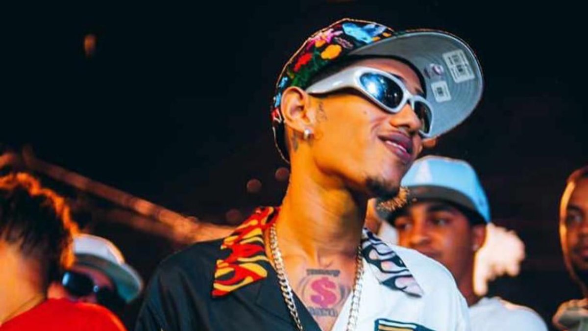 Ángel Dior agrega a su discografía nuevo tema “Mari pili”