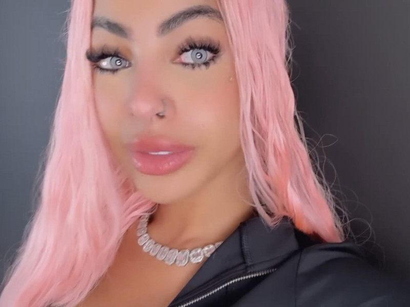 Yailin «La más viral» muestra nuevo color de ojos tras cirugía