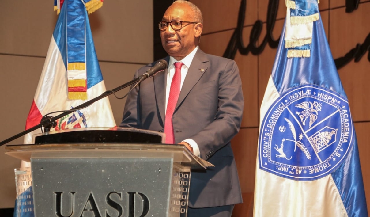 Rector UASD resalta prestigio academia