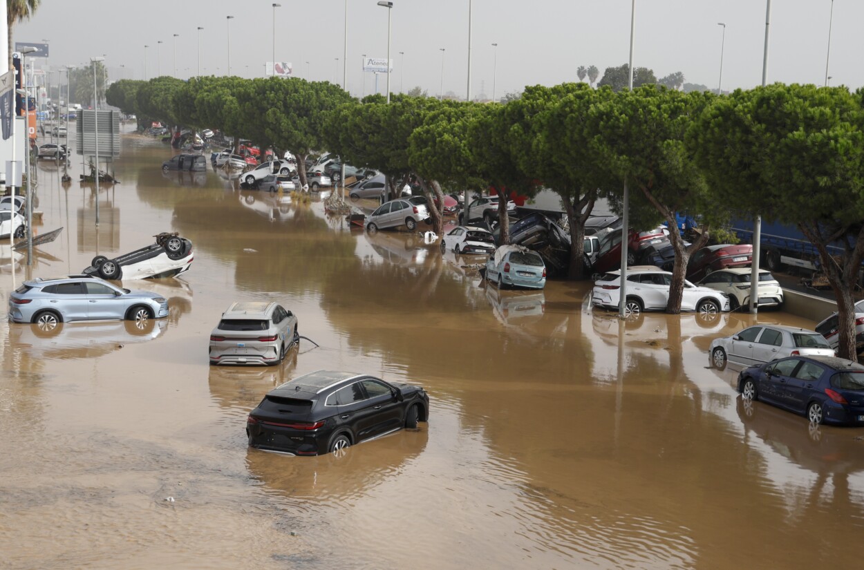 Valencia enfrenta tragedia: 51 muertos por temporales e inundaciones