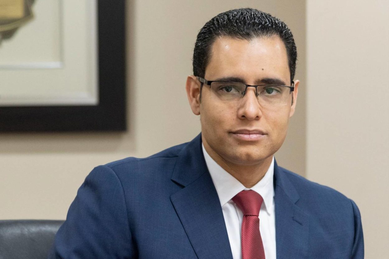 Juan Ariel Jiménez entre los 25 líderes a seguir en 2025, según Forbes ...