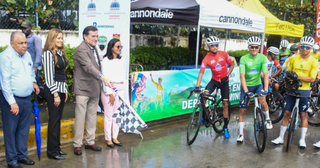 Deivy Capellán se luce con gran sprint