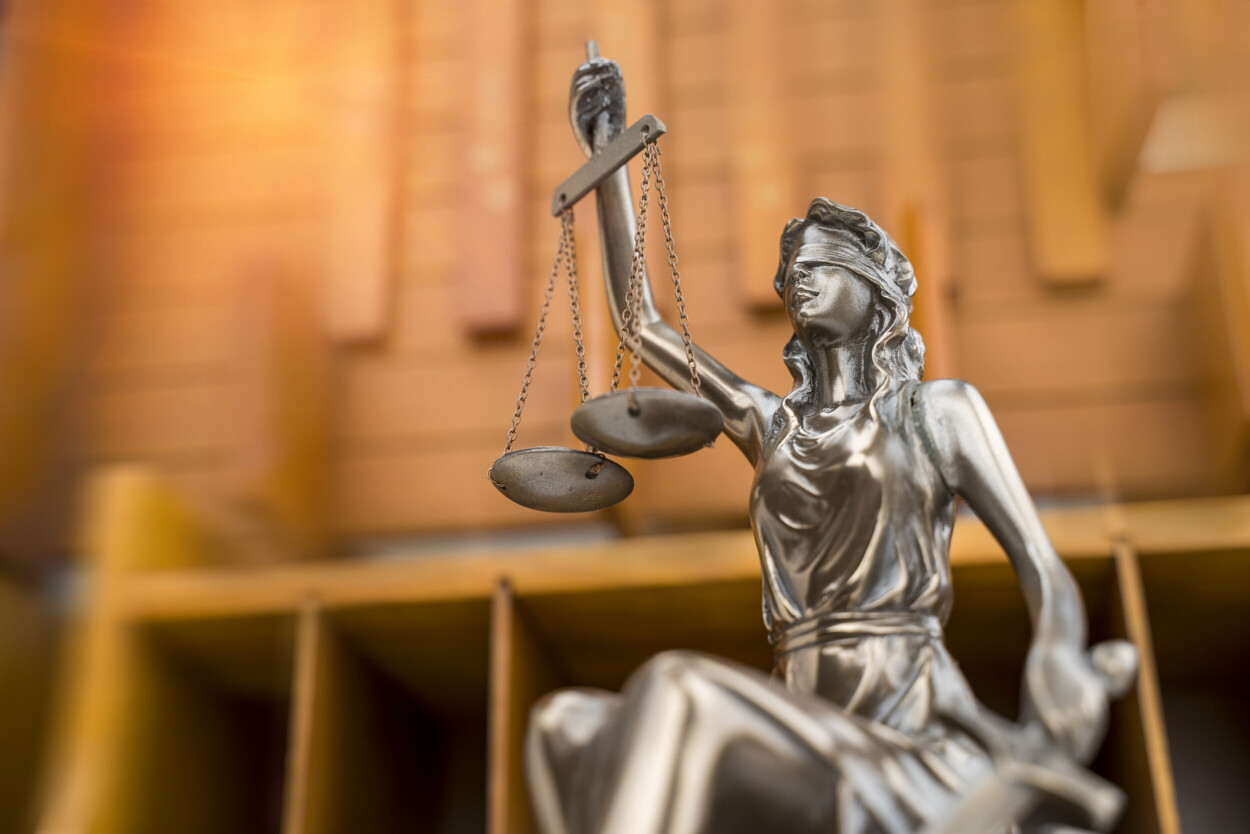 Tribunal ordena arresto de empresaria española por presunto fraude