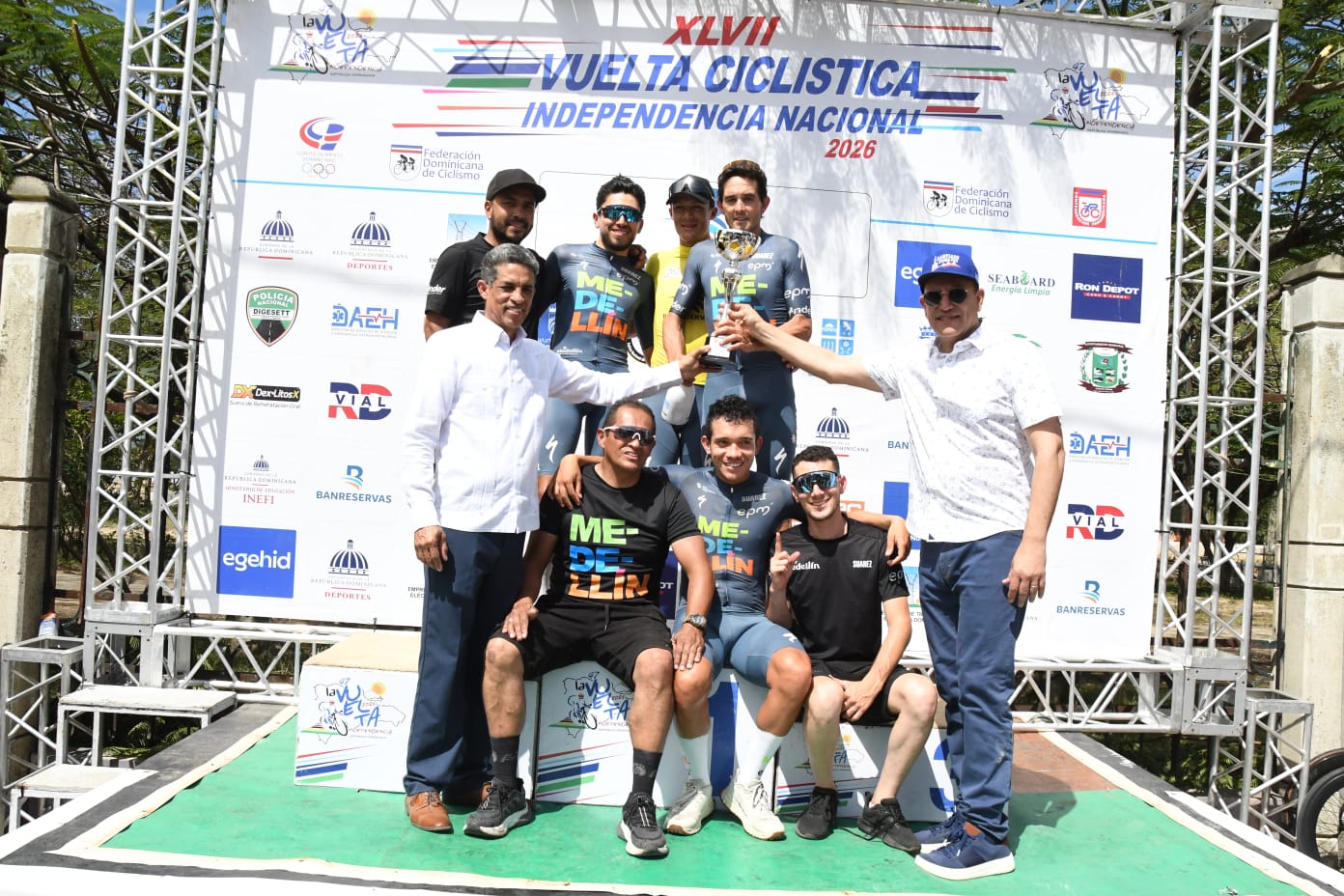 Wilmar Paredes y Team Medellín campeones de la 47 Vuelta Ciclística ...