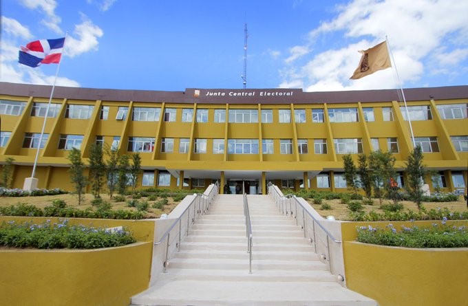 JCE distribuirá RD$1,620 millones del Estado entre partidos políticos ...