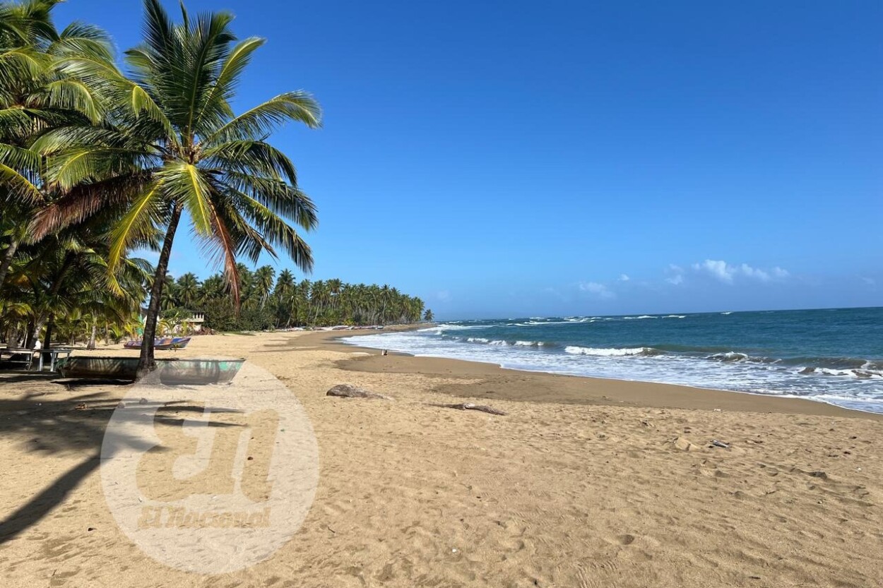 Poza de Bojolo y Los Gringos: paraísos a la vista de todos en Nagua