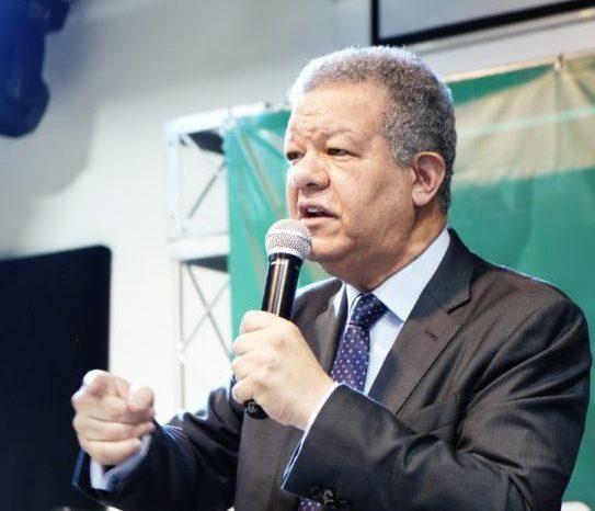 Leonel suspende actividades en solidaridad víctimas de SC