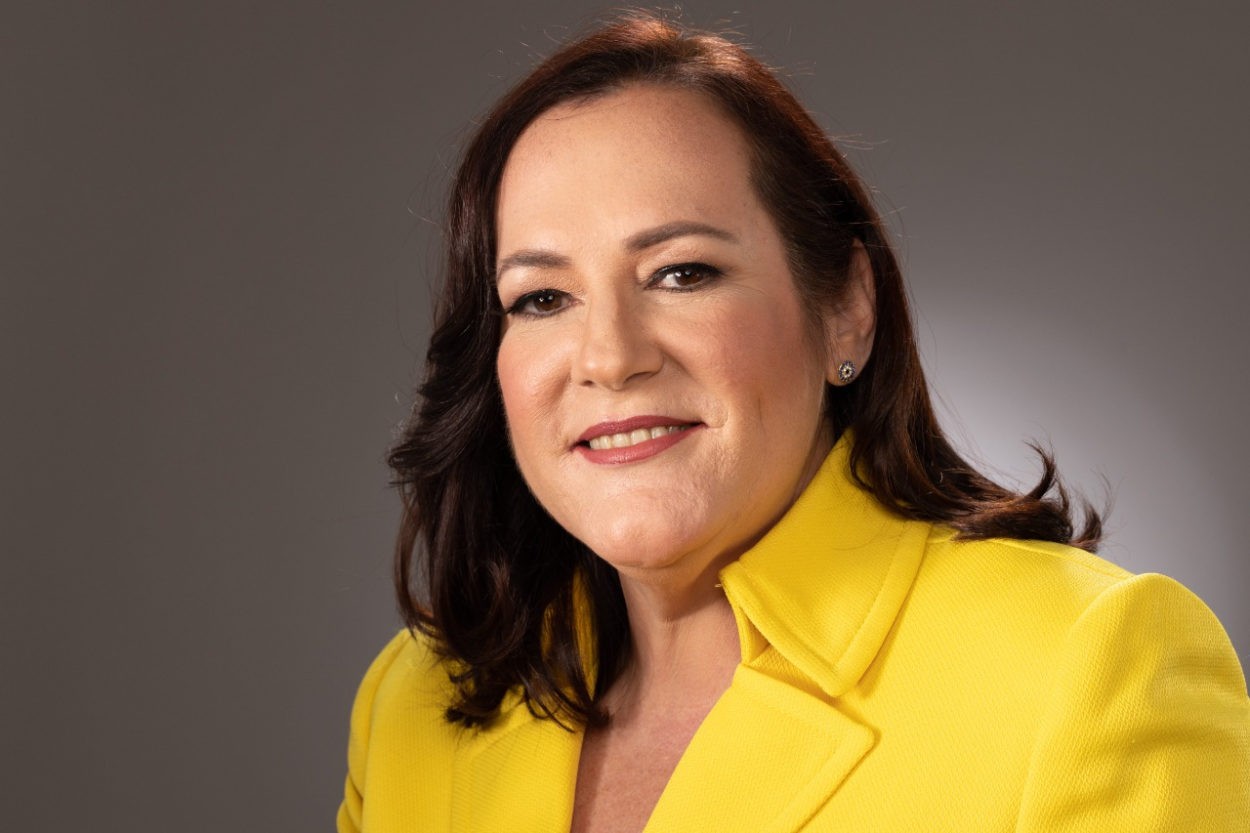 Janet Camilo cuestiona inversión presupuesto ADN