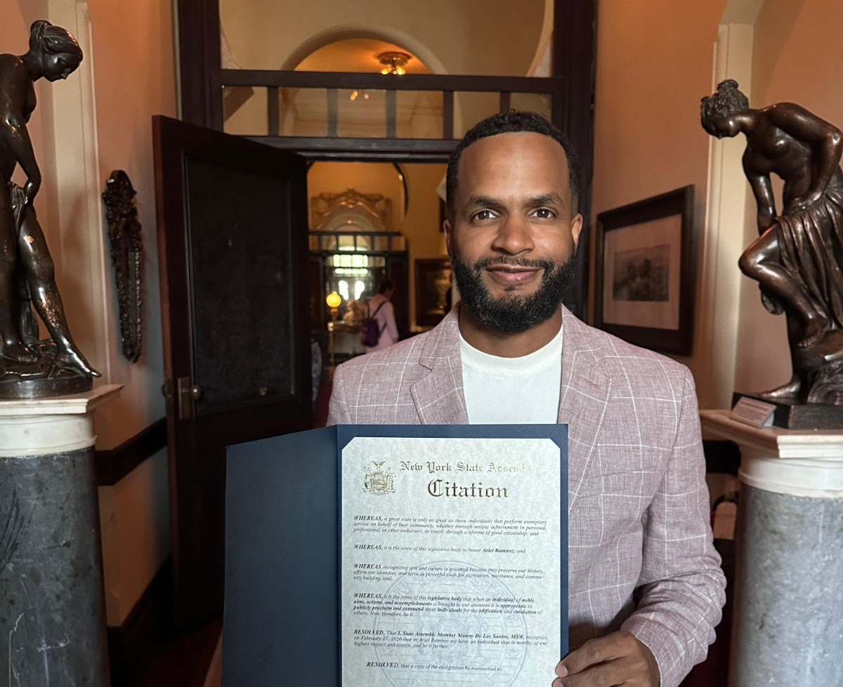 Ariel Ramírez recibe reconocimiento del Congreso de Nueva York