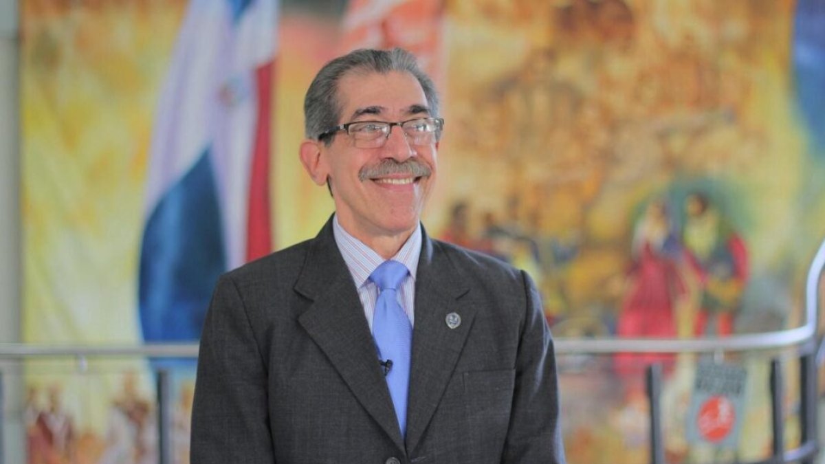 Cirujano y catedrático: perfil profesional del nuevo rector de la UASD ...